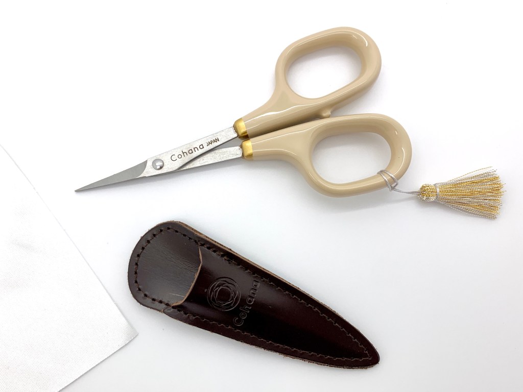Cohana Winter Gold Lacquered Handmade Japanese Sewing Scissors - Handcraeft
